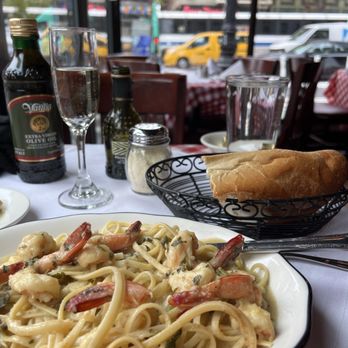 MIMI’S ITALIAN RESTAURANT & PIANO BAR - Updated July 2025 - 287 Photos ...