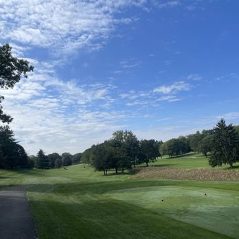 MCCANN MEMORIAL GOLF COURSE - Updated December 2025 - 15 Photos & 10 ...