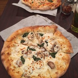 BELLA FUOCO WOOD FIRED PIZZA - 75 Photos & 125 Reviews - Pizza - 2115 ...