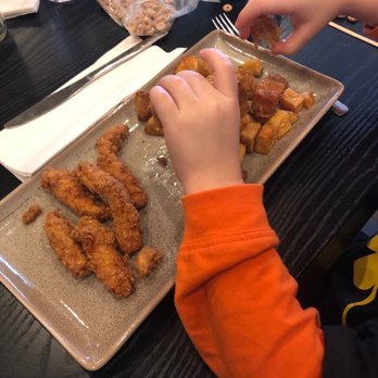 THE BRO’KIN YOLK - Updated April 2025 - 105 Photos & 47 Reviews - 1641 ...