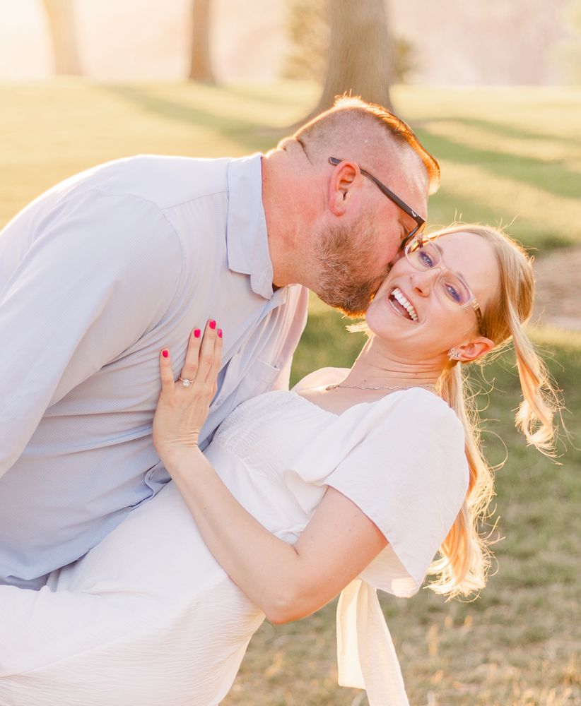 BECKY AND BRIAN PHOTOGRAPHY - Updated December 2025 - 53 Photos - Twin ...