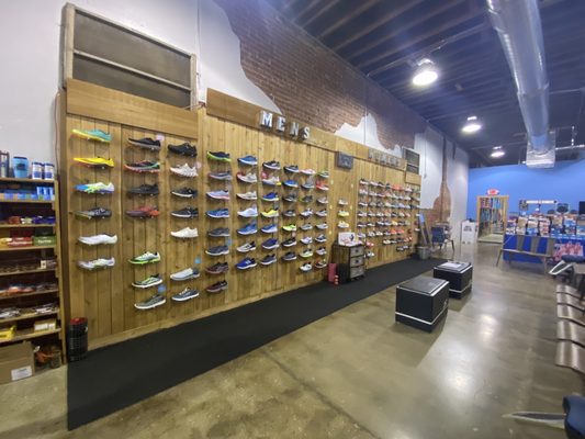 OK RUNNER - Updated October 2025 - 15 Reviews - 708 N Broadway ...