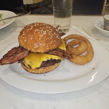 NEPTUNE DINER - Updated October 2025 - 338 Photos & 132 Reviews - 35-01 ...