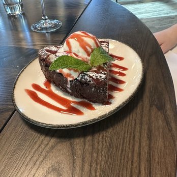 POSTO - Updated May 2025 - 679 Photos & 1109 Reviews - 400 Assembly Row ...