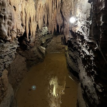 CRYSTAL GROTTOES CAVERNS - Updated July 2024 - 154 Photos & 81 Reviews ...