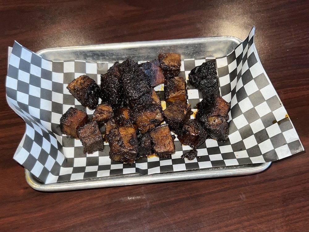 JAYELL SMOKE HOUSE - Updated September 2024 - 26 Photos - 151 S Main St ...