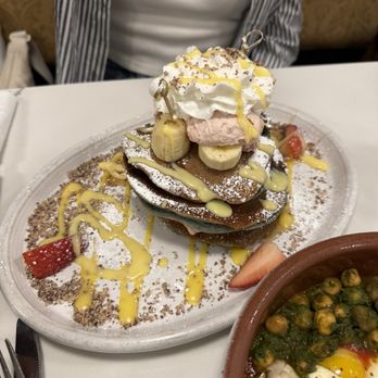 CAFE LA MAUDE - Updated June 2024 - 2872 Photos & 1829 Reviews - 816 N ...