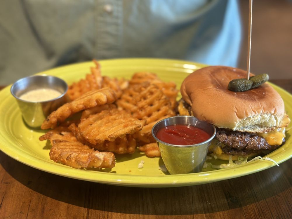 BIRDIE’S EASTSIDE - Updated January 2026 - 243 Photos & 219 Reviews ...