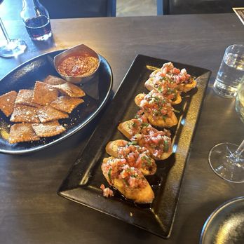 VETTA ITALIAN EATERY - Updated April 2025 - 19 Photos - 219 SE Main St ...