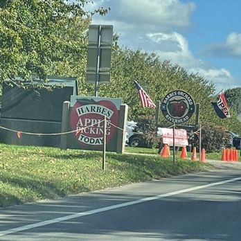 HARBES ORCHARD - Updated October 2025 - 125 Photos & 48 Reviews - 5698 ...
