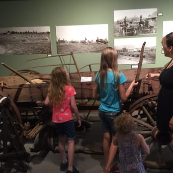 MUSEUM OF THE OREGON TERRITORY - Updated July 2025 - 30 Photos & 11 ...