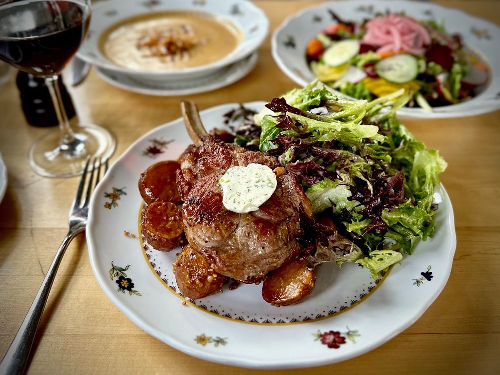 WALDHAUS - Updated December 2025 - 344 Photos & 155 Reviews - 405 Spray ...