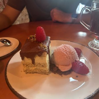 SOBY’S - Updated September 2024 - 859 Photos & 914 Reviews - 207 S Main ...