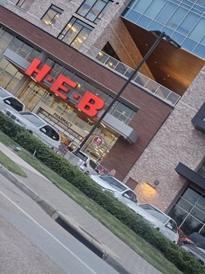 H-E-B - Updated March 2026 - 121 Photos & 87 Reviews - 3663 Washington ...
