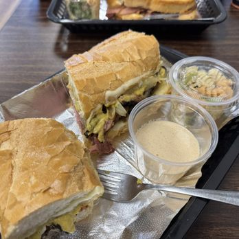 ZANTI’S DELI - Updated December 2025 - 73 Photos & 44 Reviews - 181 ...