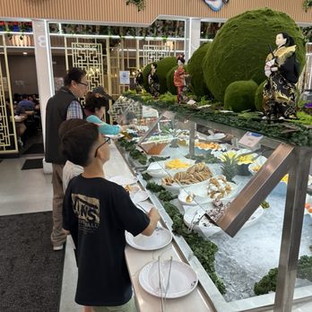 UMI HOTPOT SUSHI & SEAFOOD BUFFET - Updated March 2025 - 4734 Photos ...