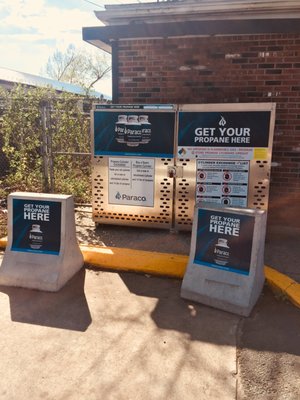 PARACO GAS - Updated October 2025 - 10 Photos & 26 Reviews - 1589 Lakeland Ave, Bohemia, New ...