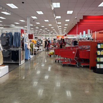 TARGET - Updated January 2026 - 15 Photos & 28 Reviews - 111 W McKnight ...