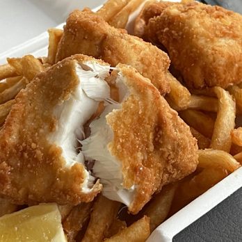 RIGHT SIDE OF THE BOAT FISH AND CHIPS - Updated December 2025 - 31 Photos & 34 Reviews - 1524 N ...