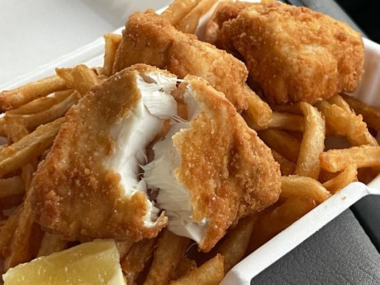 RIGHT SIDE OF THE BOAT FISH AND CHIPS - Updated May 2025 - 28 Photos ...