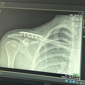 GARBIS APELIAN, MD - Updated May 2025 - 38 Reviews - 14600 Sherman Way ...