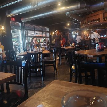 GOODFRIEND BEER GARDEN & BURGER HOUSE - Updated October 2025 - 630 ...