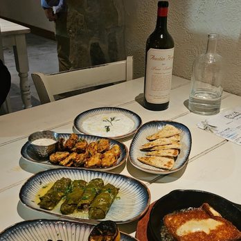 PAREA GREEK TAVERNA - Updated June 2025 - 105 Photos & 57 Reviews - 111 ...
