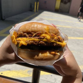 HATE BURGER - Updated September 2024 - 310 Photos & 363 Reviews - 7 N ...