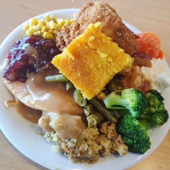 GOLDEN CORRAL BUFFET & GRILL - Updated December 2025 - 71 Photos & 52 ...