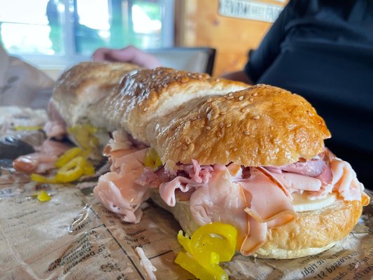 THE TRAIL KITCHEN - TEMP. CLOSED - 24 Photos - 1194 Cold Springs Rd ...