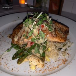 VICTORY RESTAURANT & LOUNGE - Updated July 2025 - 711 Photos & 425 ...