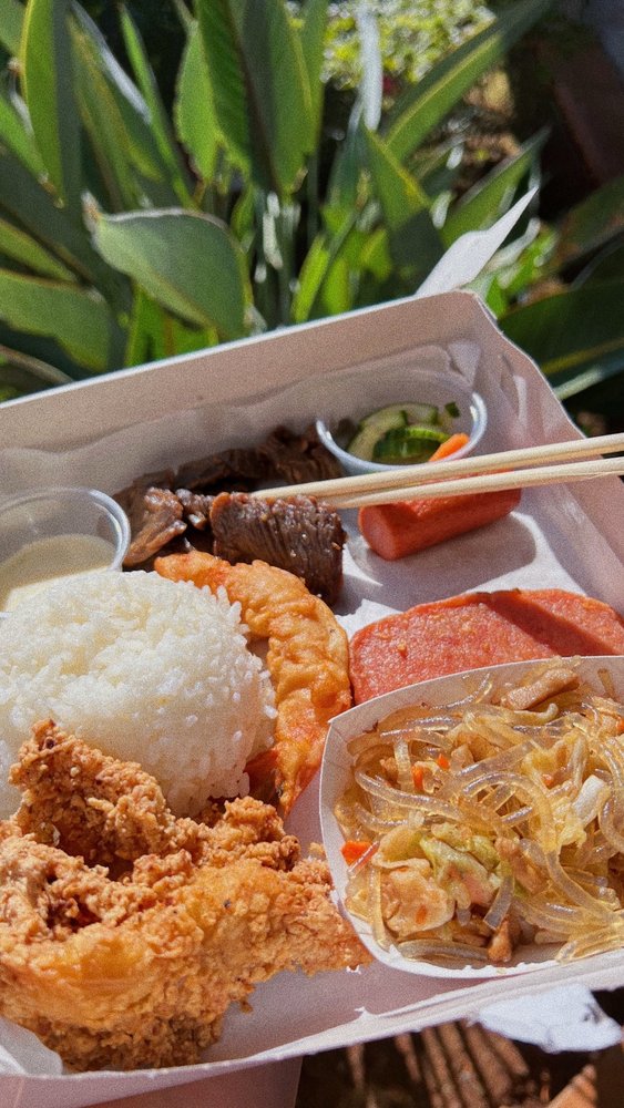 OKI’S BOX LUNCHES & RESTAURANT - 157 Photos & 144 Reviews - 3-2600 ...