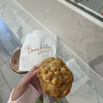 BEVERLY HILLS COOKIES - Updated June 2024 - 282 Photos & 195 Reviews ...