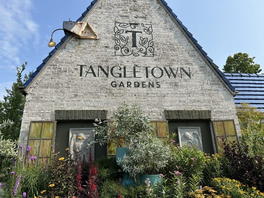 TANGLETOWN GARDENS - Updated December 2025 - 39 Photos & 37 Reviews ...