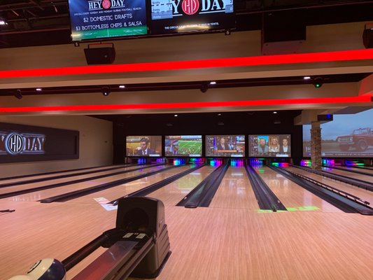 HEYDAY ENTERTAINMENT - 31 Photos & 47 Reviews - 5002 Convention Way ...