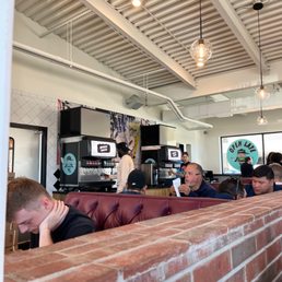 BURGER MOJO - Updated October 2025 - 159 Photos & 240 Reviews - 209 ...