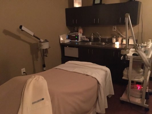 HAND & STONE MASSAGE AND FACIAL SPA - Updated January 2026 - 20 Photos ...