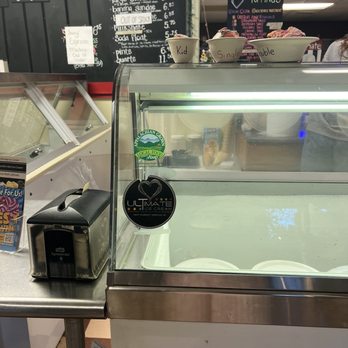 ULTIMATE ICE CREAM - Updated November 2025 - 38 Photos & 77 Reviews ...