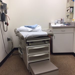 JENNIFER GOLDFARB MD - Updated September 2025 - 29 Reviews - 1300 W ...