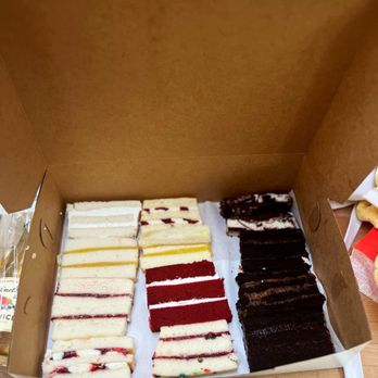 OLD TOWNE DANVILLE BAKERY & CAFE - Updated June 2024 - 463 Photos & 391 ...