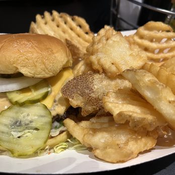 SMASH’D BURGER BAR - Updated July 2024 - 134 Photos & 93 Reviews - 10 ...