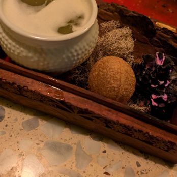 DILLI DILLI - Updated March 2025 - 105 Photos & 27 Reviews - 250 W 47th ...