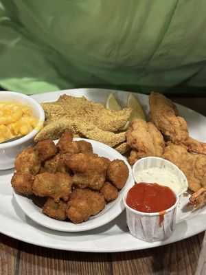 VERNON’S KUNTRY KATFISH - Updated December 2024 - 137 Photos & 393 ...