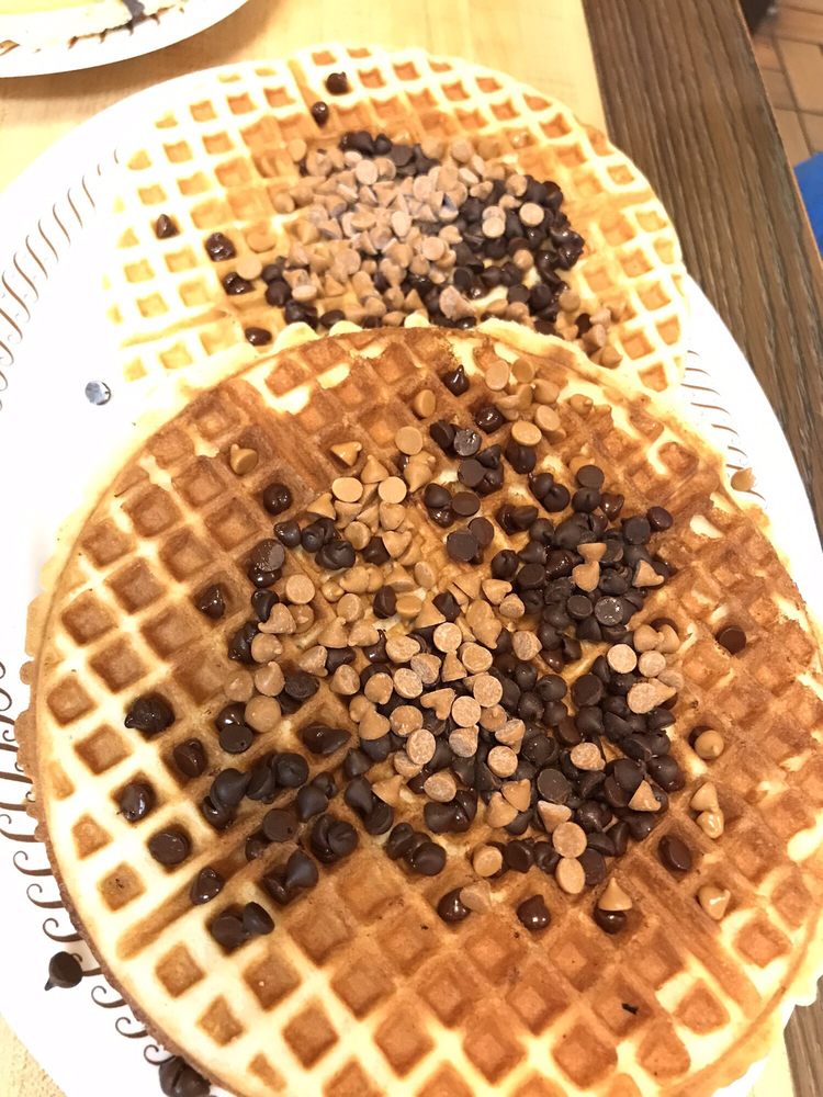 WAFFLE HOUSE - 136 Photos & 137 Reviews - Diners - 2250 Yale Blvd SE ...