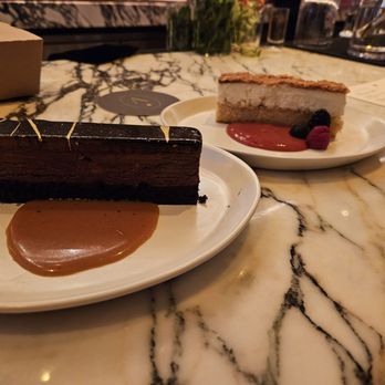 ASTREA ROOFTOP - Updated July 2025 - 80 Photos & 20 Reviews - 17 W ...