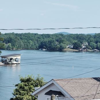 LAKE HICKORY RV RESORT - Updated October 2025 - 38 Photos - 6641 ...