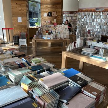 MOCHITHINGS - Updated November 2025 - 73 Photos & 15 Reviews - 101 ...