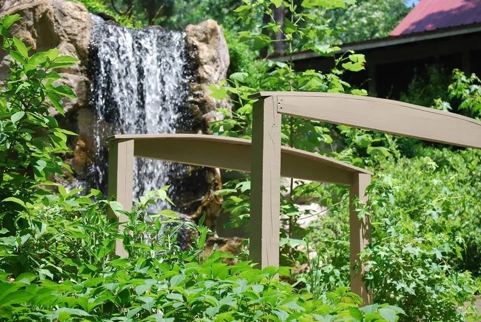 OAKS MINIATURE GOLF - Updated May 2024 - 10 Photos & 24 Reviews - 3709 ...