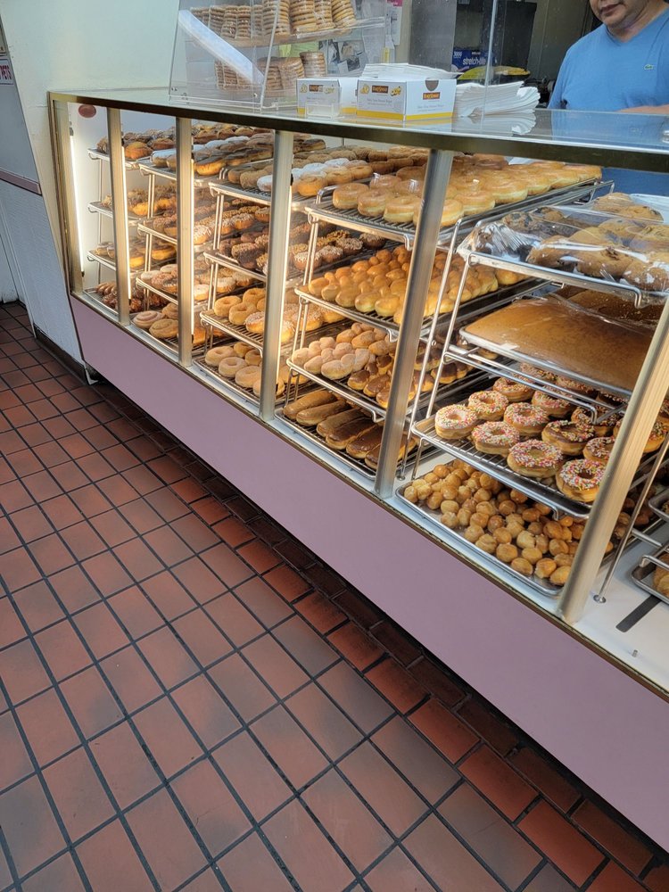MISS DONUTS - Updated December 2025 - 139 Photos & 104 Reviews - 2520 S ...