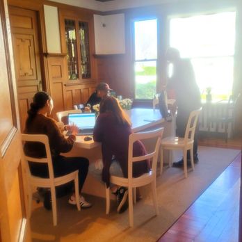 THE QUARTERS COFFEE HOUSE - Updated October 2024 - 289 Photos & 107 ...